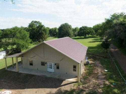 Country Road Barndominium Design : Living Quarters and Lean-To
